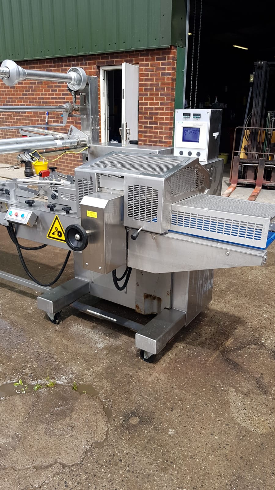 Redpack P225 Flow Wrapper | Food Machinery Sales | Food Machinery